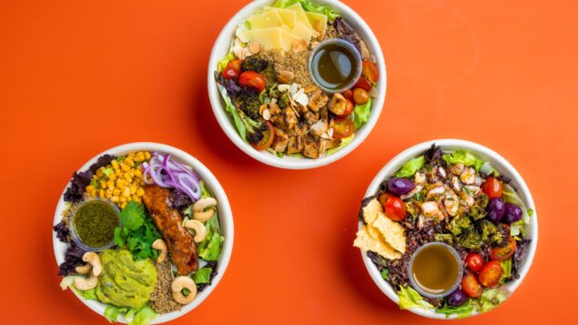 Olga Ri e Hi Pokee juntam suas alfaces - Brazil Journal